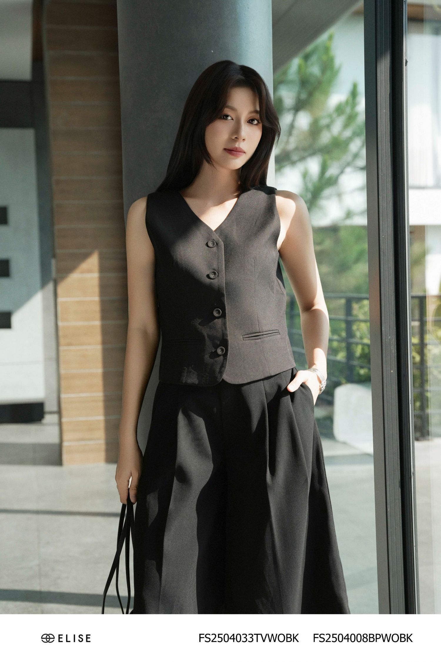 QUẦN LỬNG SUÔNG ĐEN XẾP LY