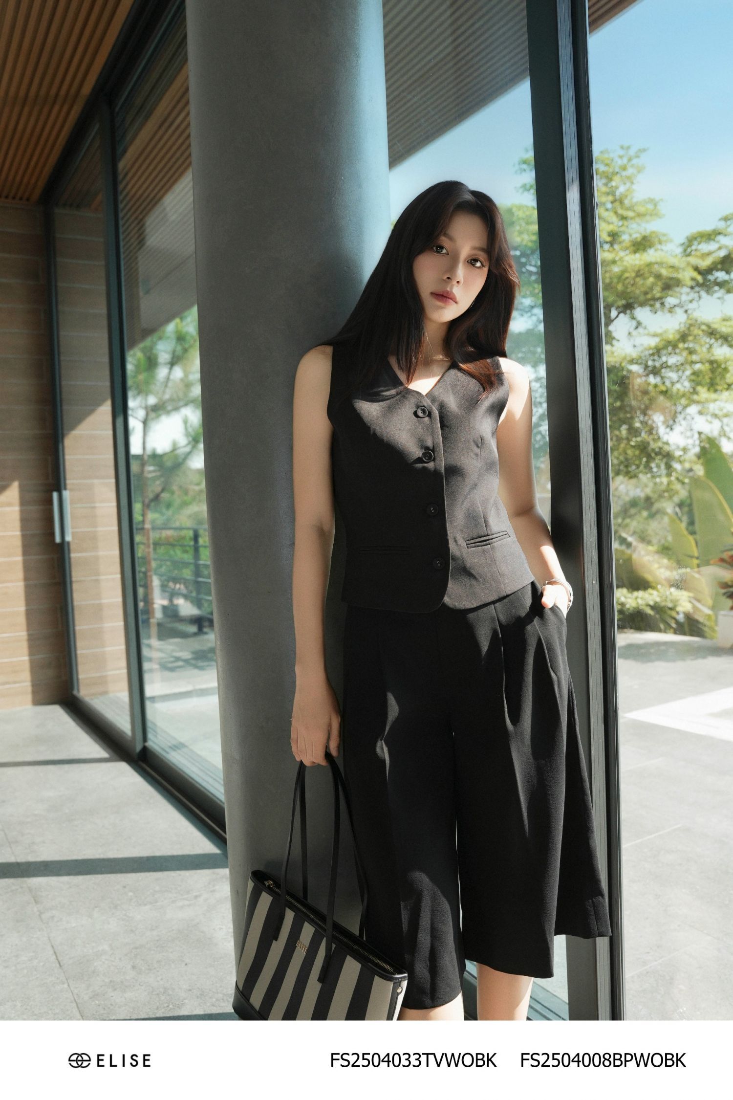 QUẦN LỬNG SUÔNG ĐEN XẾP LY